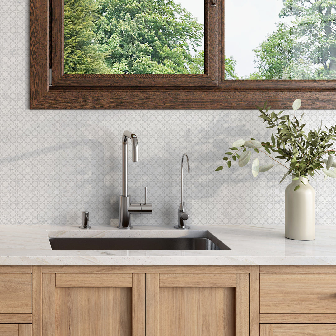 ARABESQUE CROSS LAGUNA DOLOMITE HONED - ESSENTIAL MOSAIC | DULCET TILE