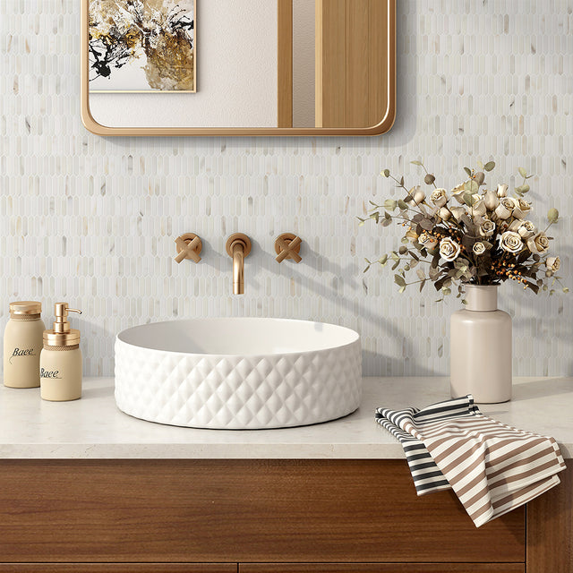 MINI PICKET CALACATTA GOLD HONED - ESSENTIAL MOSAIC | DULCET TILE ...